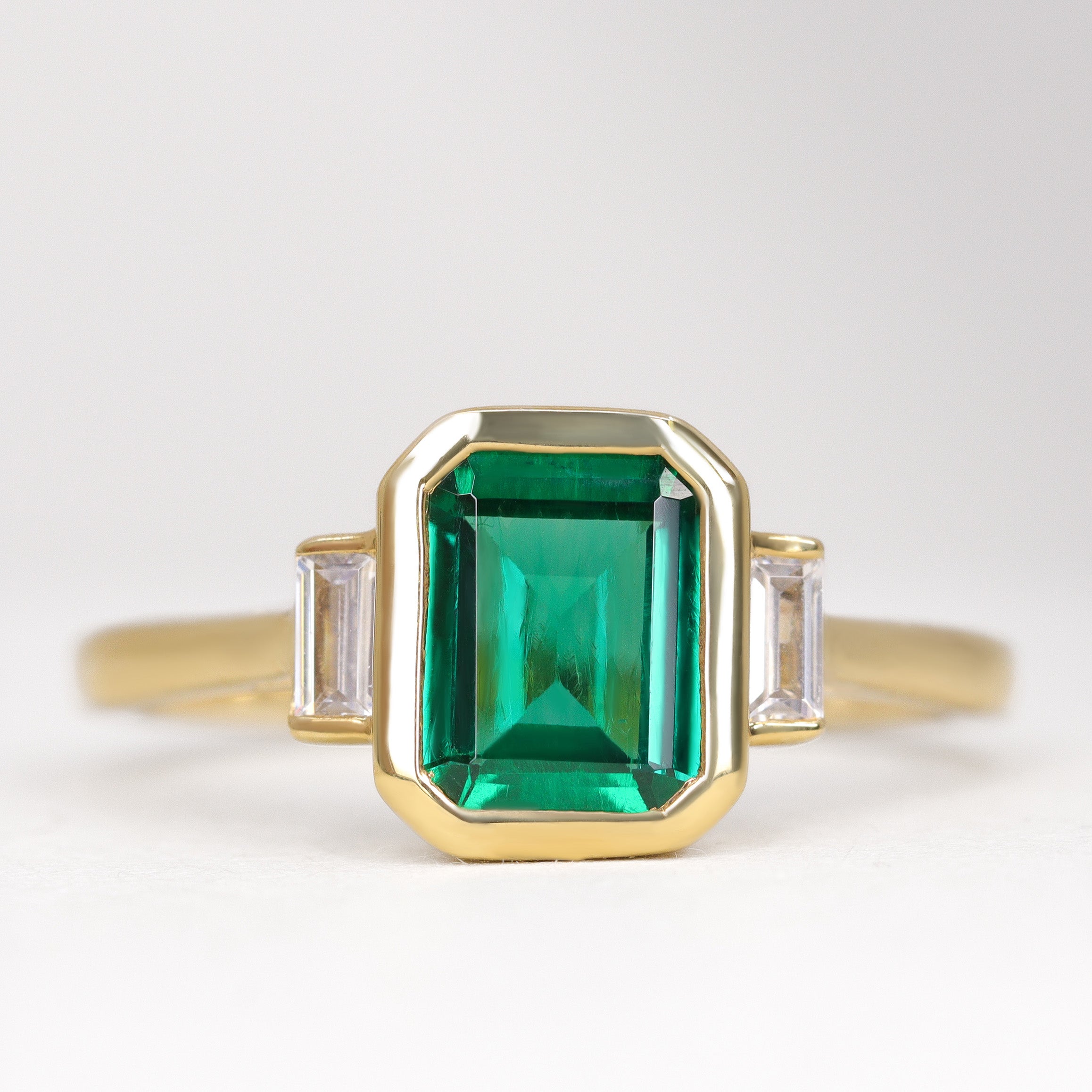 Bezel Set Engagement Rings – Jessica Flinn Fine Jewellery